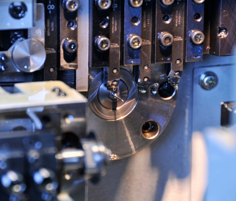 Perrenoud, votre spécialiste du décolletage de précision | Perrenoud